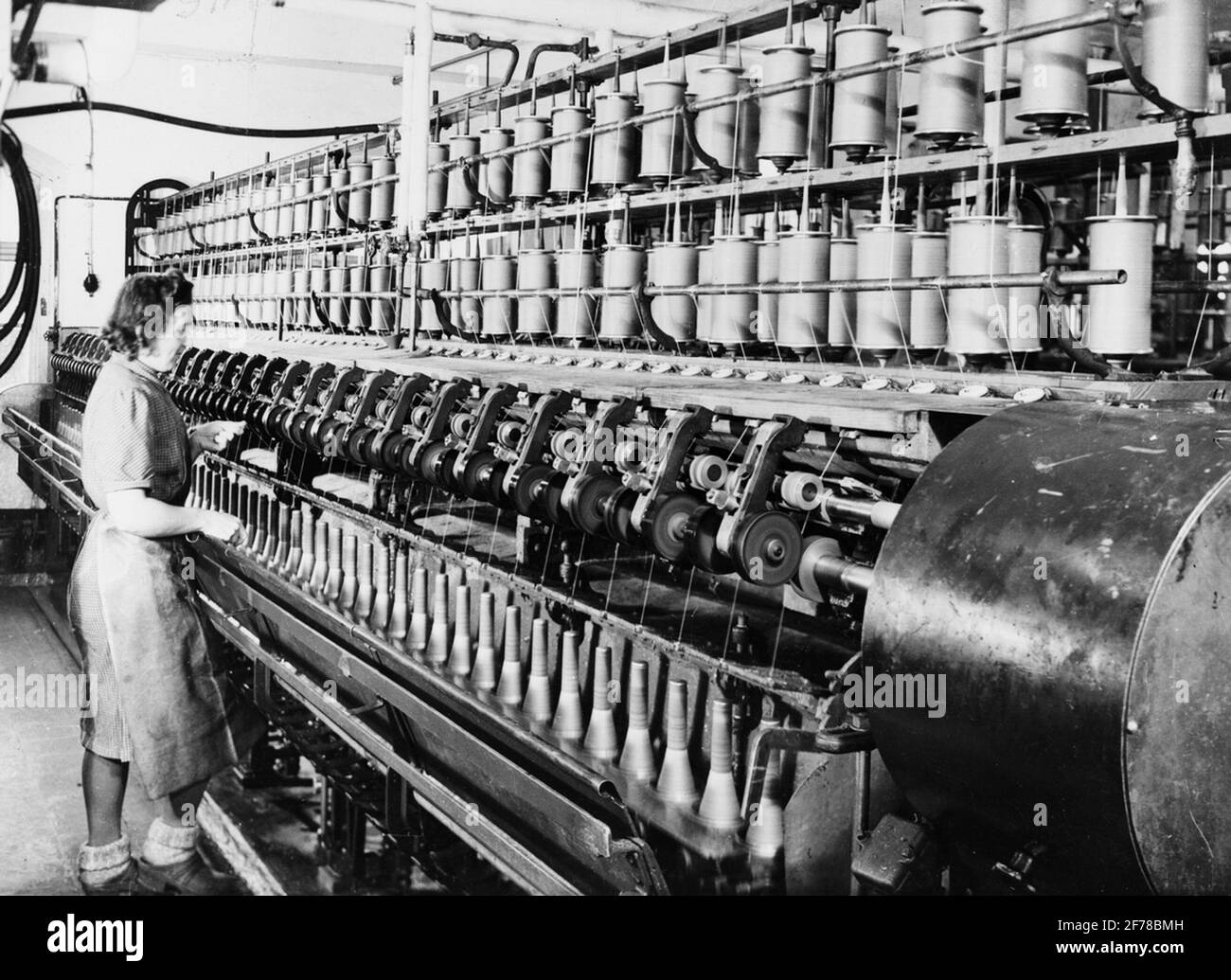 Ring Pin Machine Stock Photo - Alamy