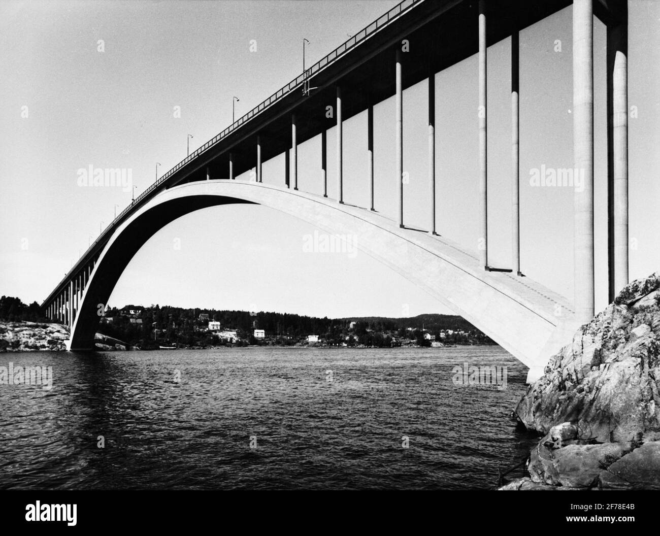 Sando bridge hi-res stock photography and images - Alamy