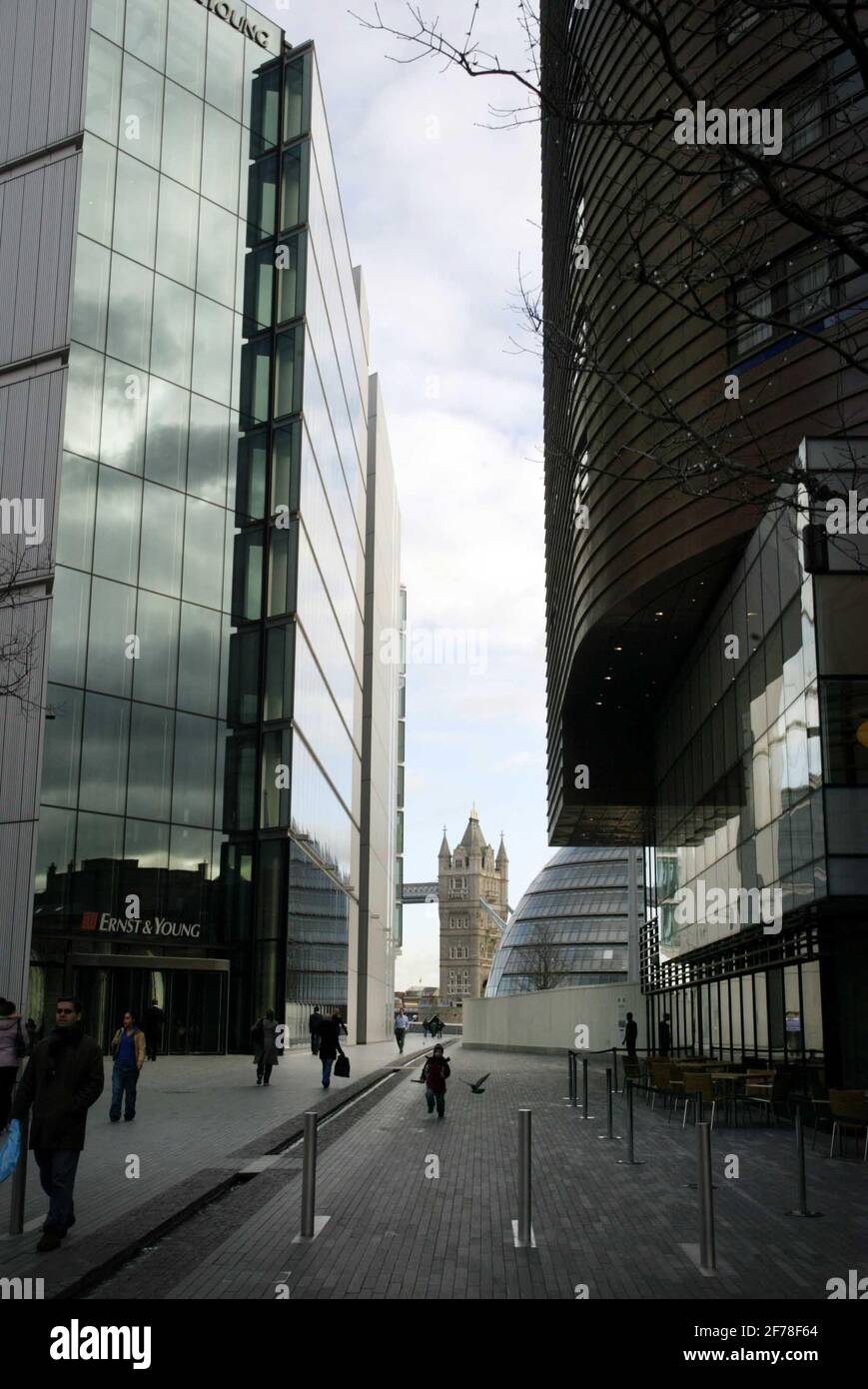 Modern glass buildings in and around the Tower Bridge area, London ...