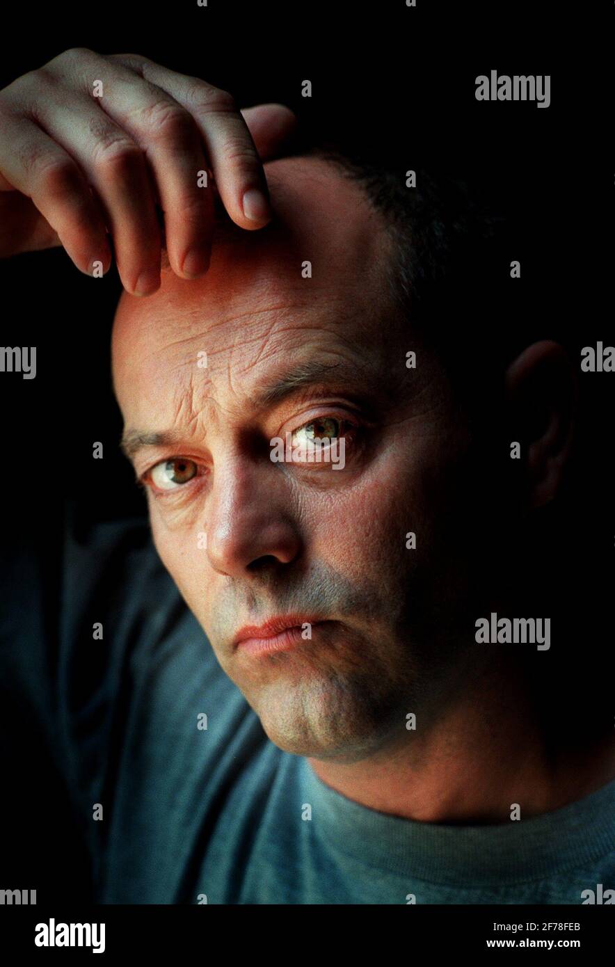 Keith Allen actor July 1999 Stock Photo - Alamy