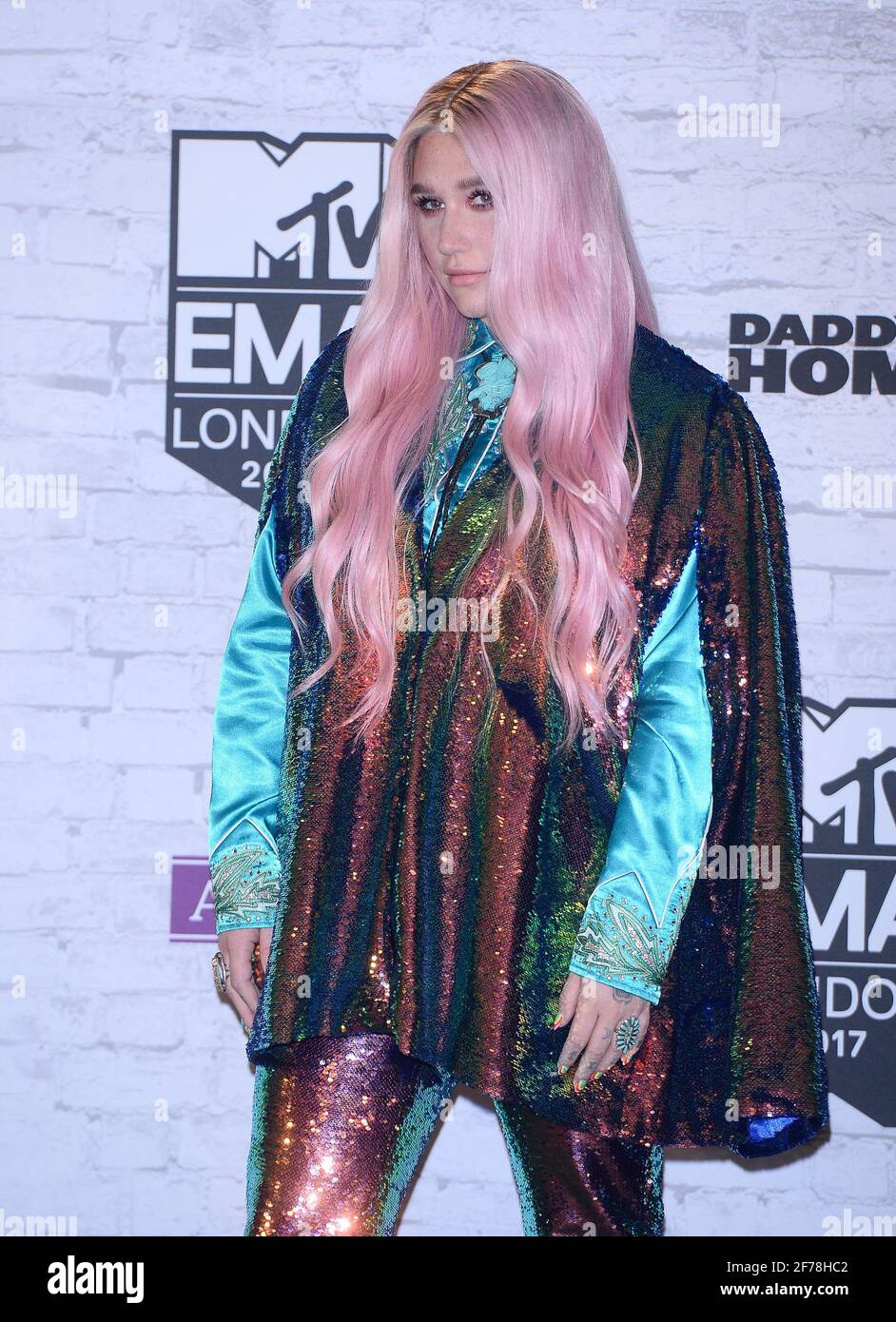 London, United Kingdom. 12 November 2017 MTV EMA 2017 Stock Photo - Alamy