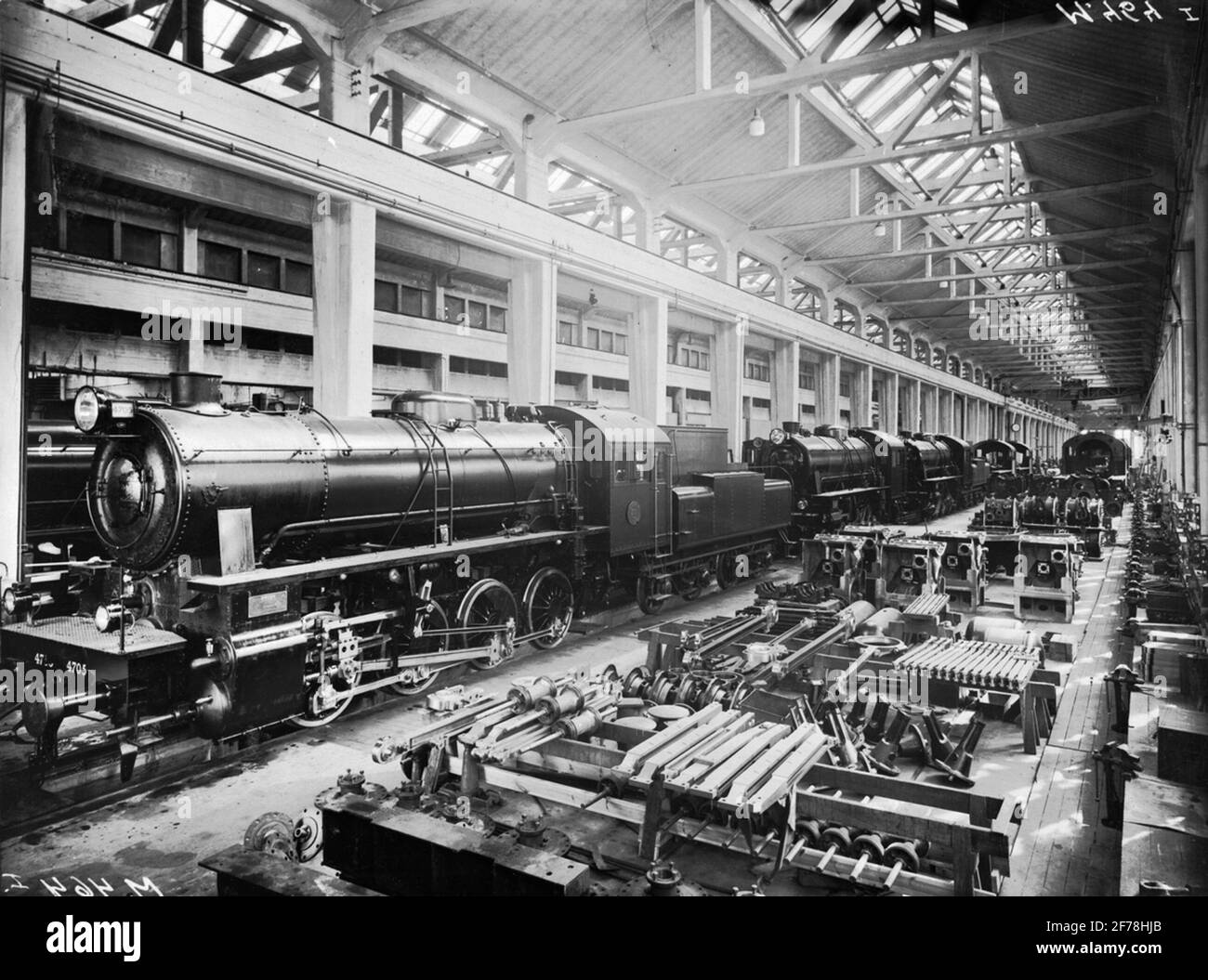 Locomotive assembly hi-res stock photography and images - Alamy