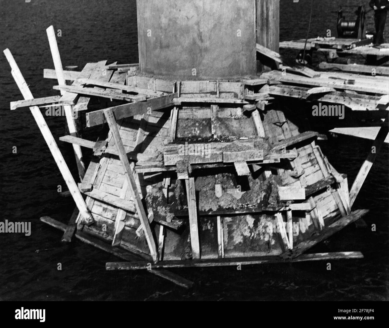 Car construction Black and White Stock Photos & Images - Alamy