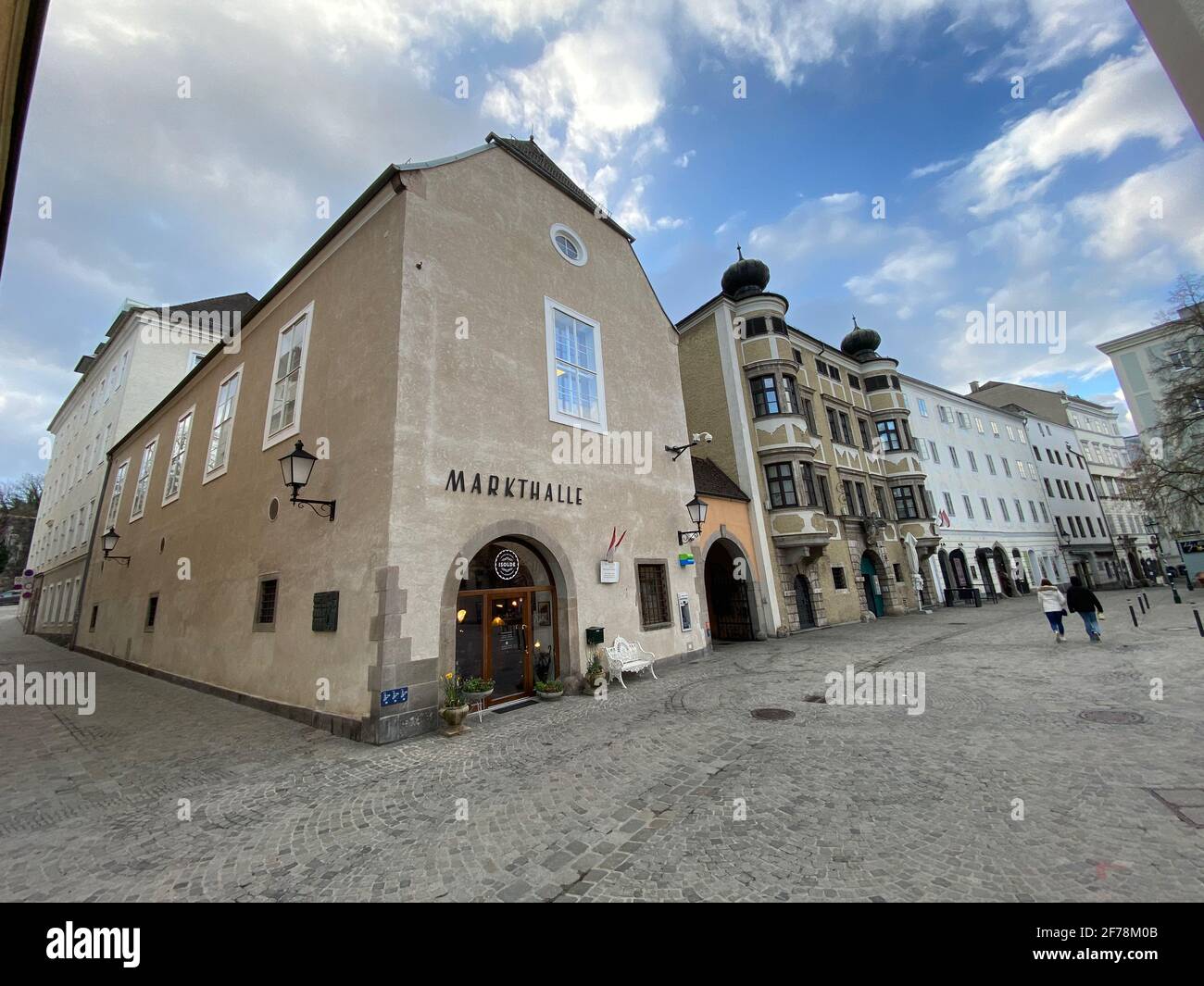 Linz, Austria - April 3 2021: The old town of Linz with its historic ...