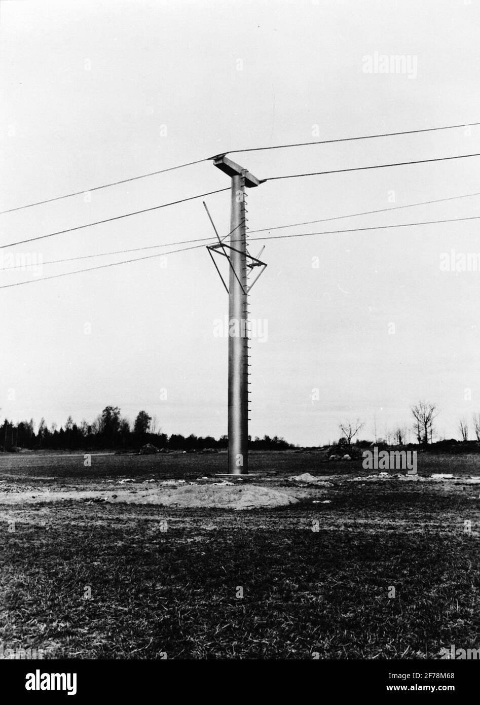 Cable track with tense ropes Stock Photo - Alamy