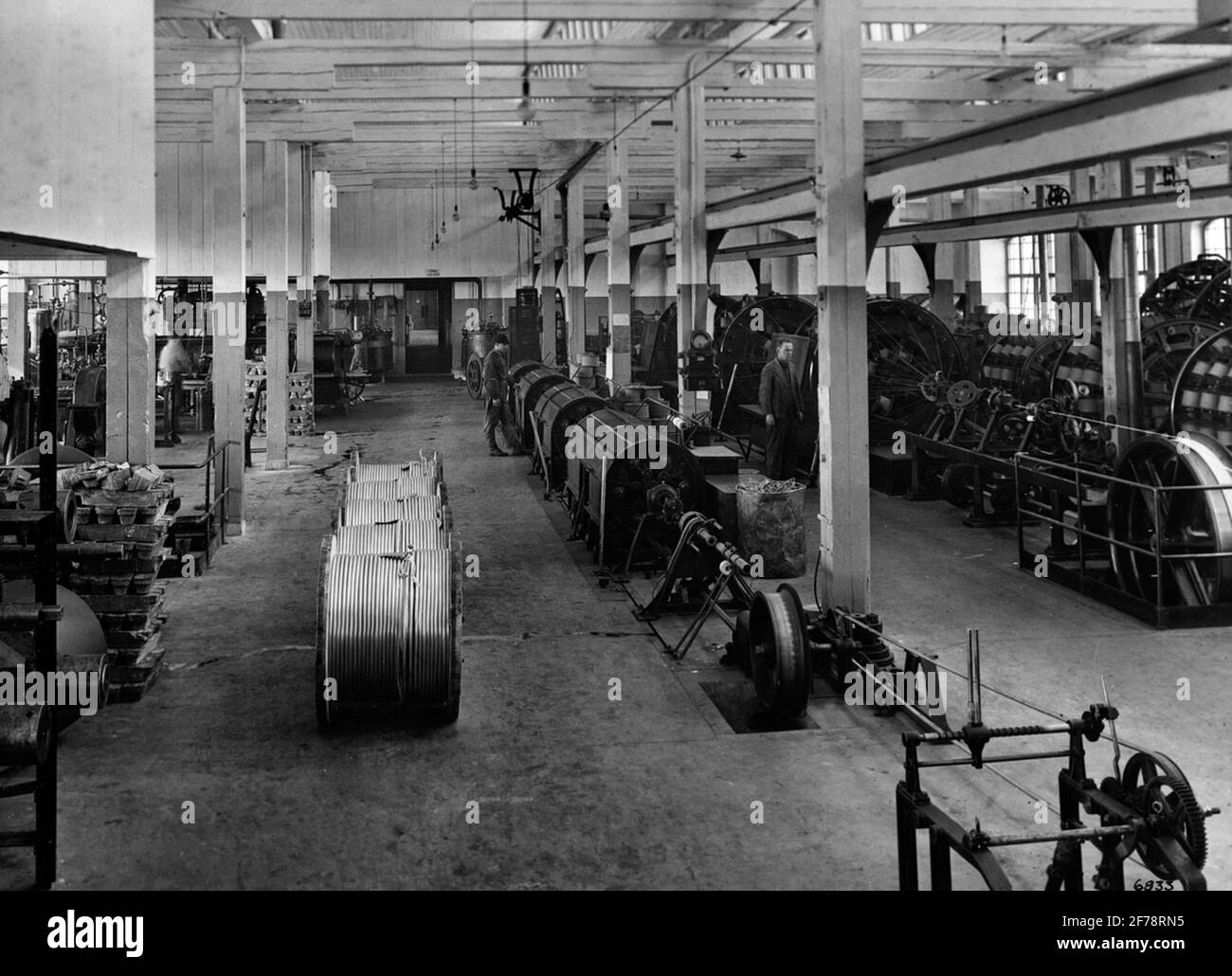 Electrical work Black and White Stock Photos & Images - Alamy