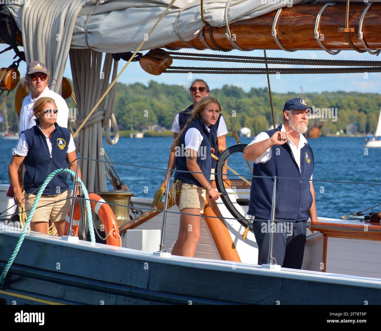 Bluenose ll hi-res stock photography and images - Alamy