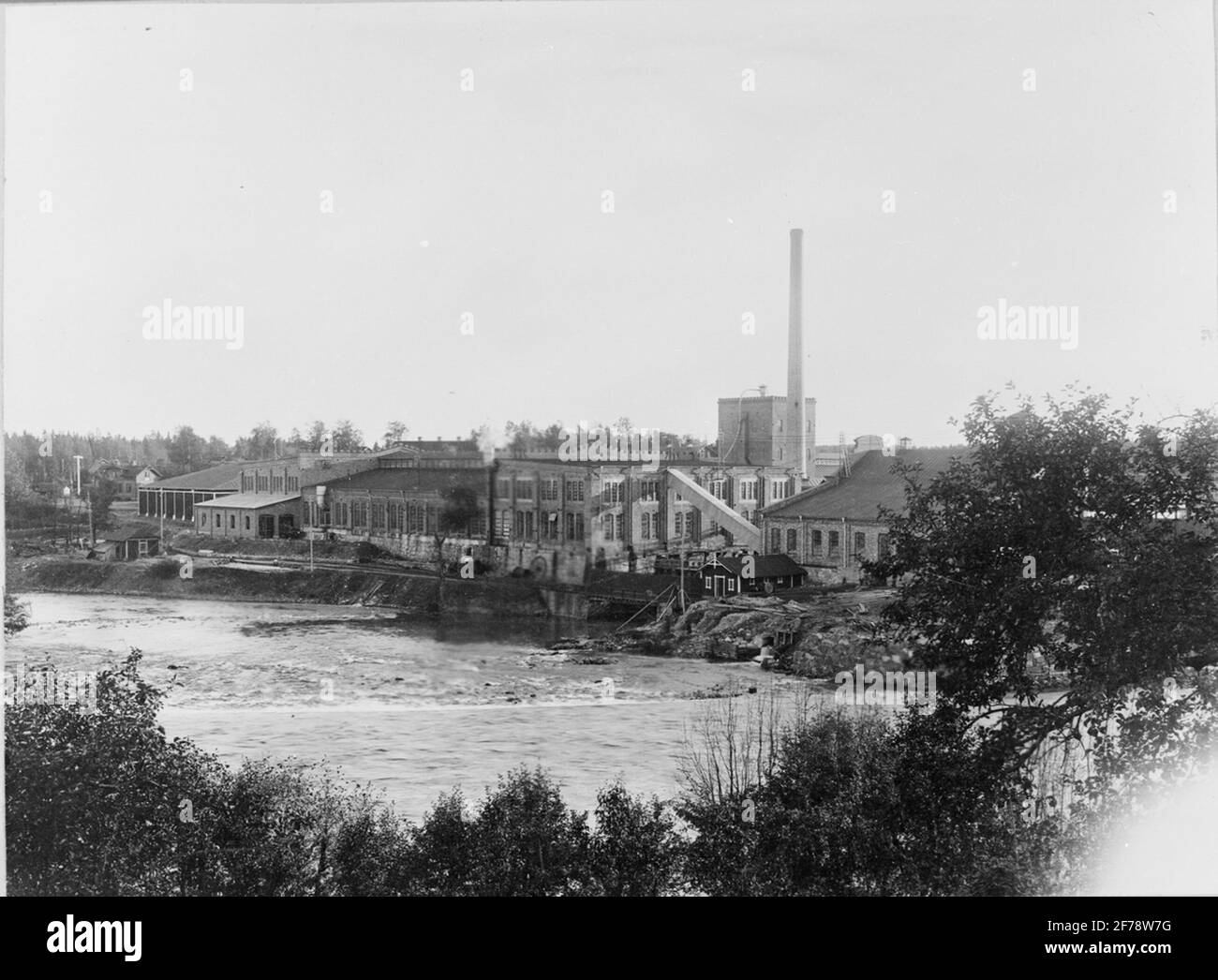 Exterior, cutting edge paper mill Stock Photo - Alamy
