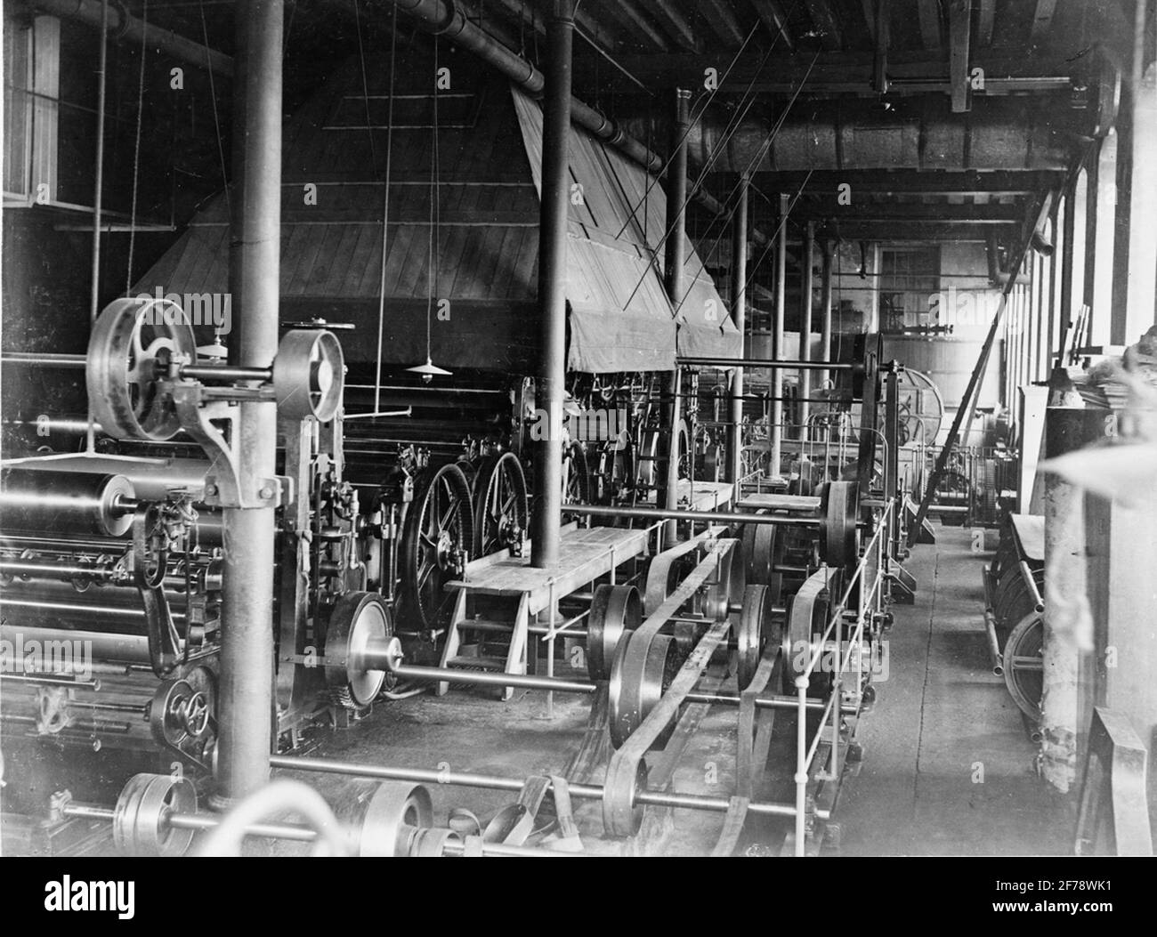 Water intake tower Black and White Stock Photos & Images - Alamy