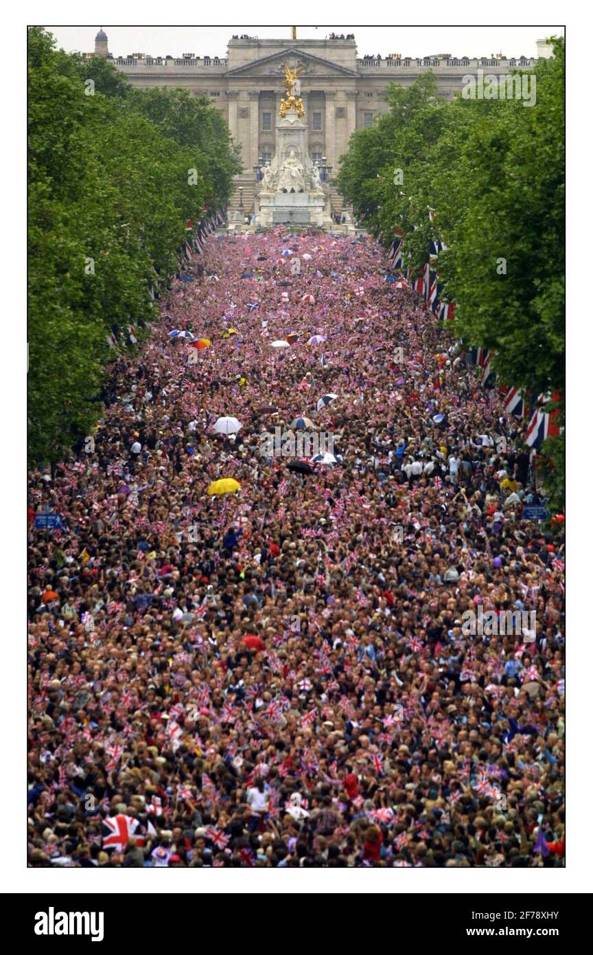 Mall on Cut Out Stock Images & Pictures - Alamy