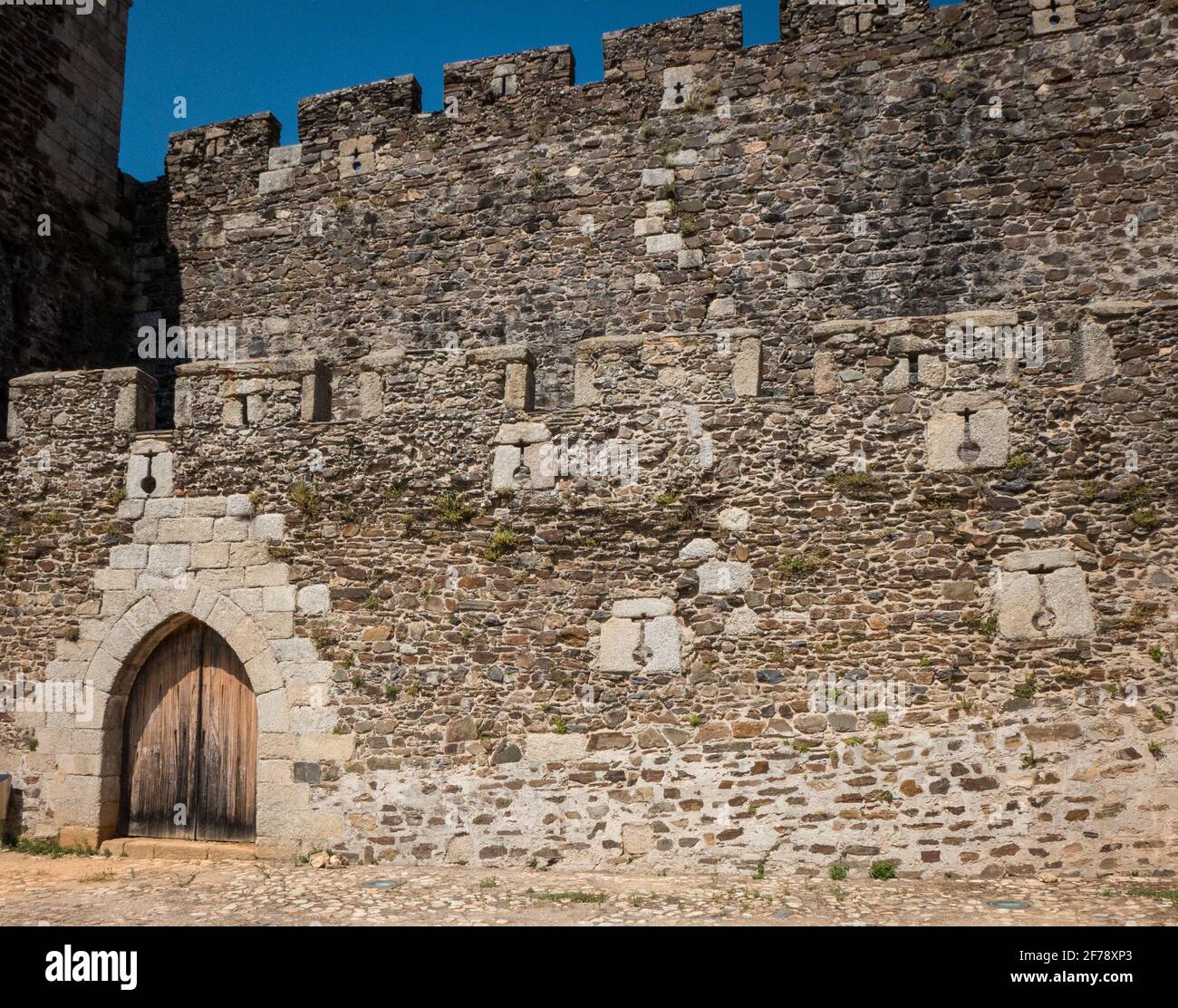 Cross loop hi-res stock photography and images - Alamy