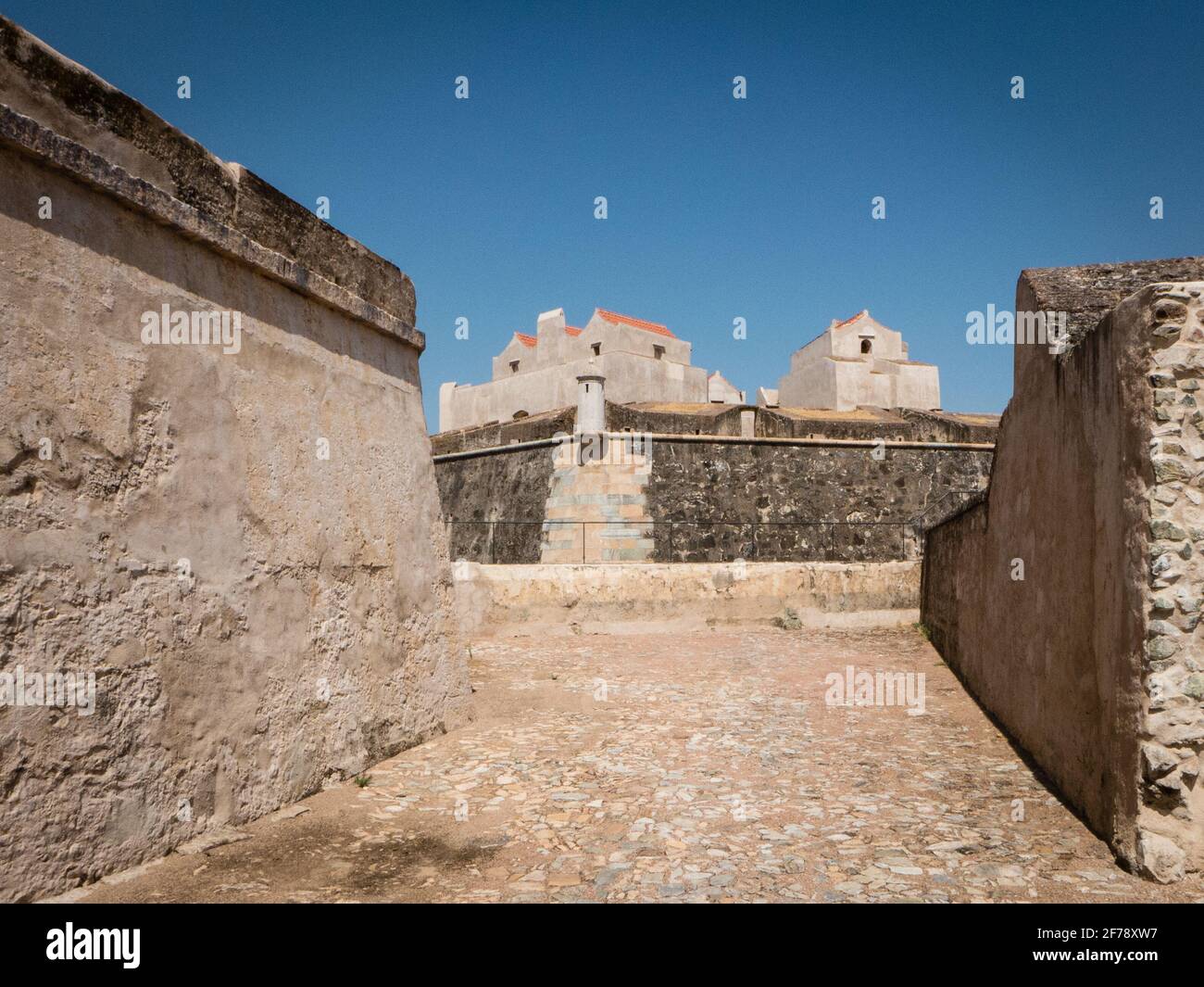 The most recent fortification around Elvas, Fort Graça, was comissioned ...
