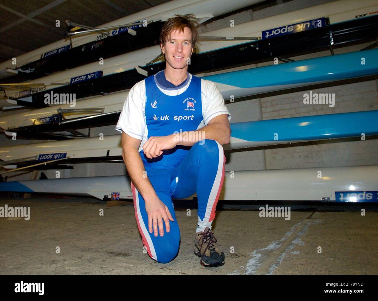 EDWARD COODE BRITISH OLYMPIC ROWER AT HAMMERSMITH 29/1/2004 PICTURE ...