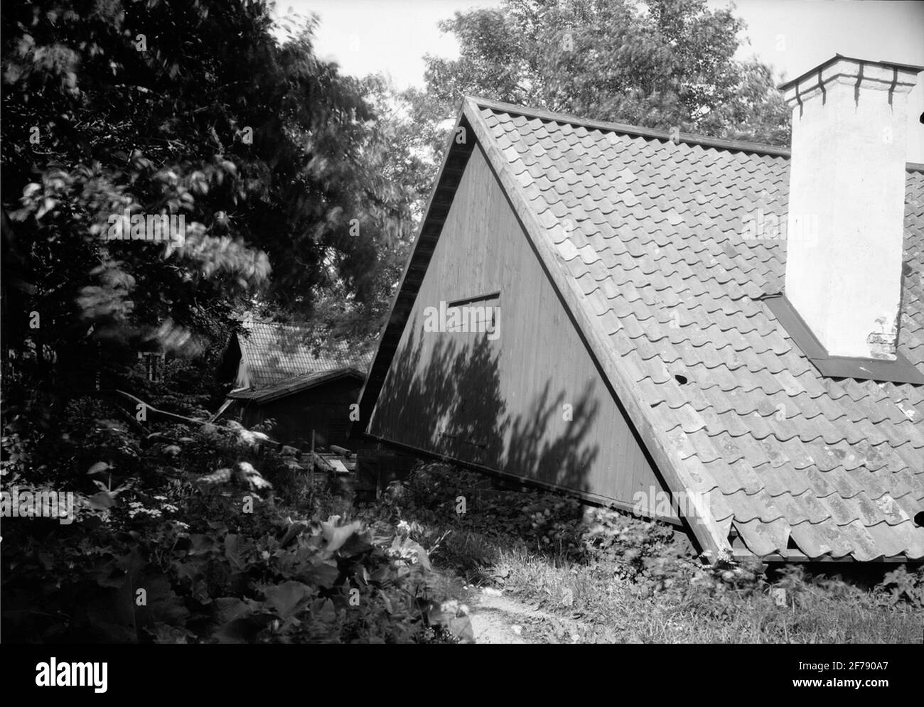 Facility in background Black and White Stock Photos & Images - Alamy