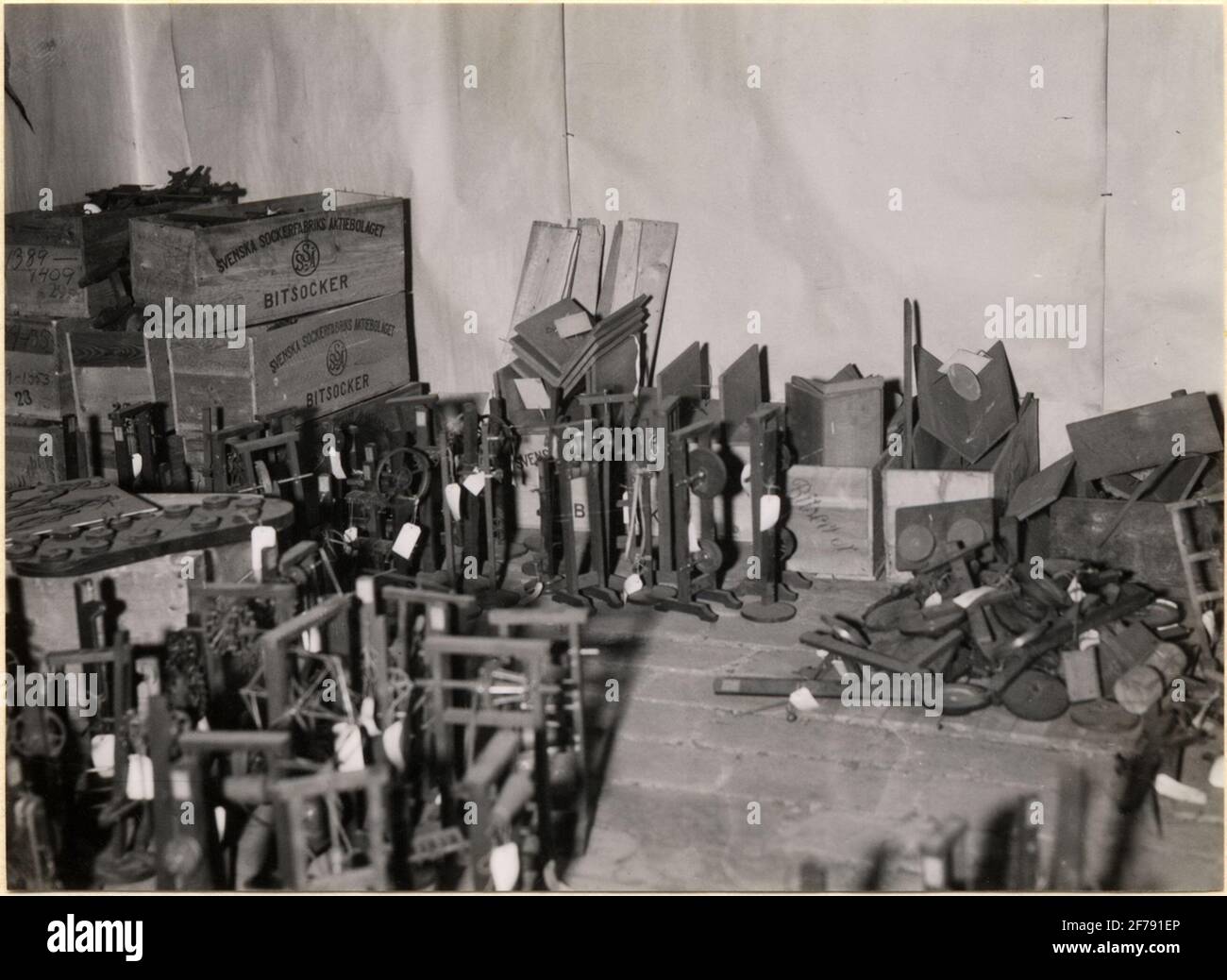 Architectural model college hi-res stock photography and images - Alamy