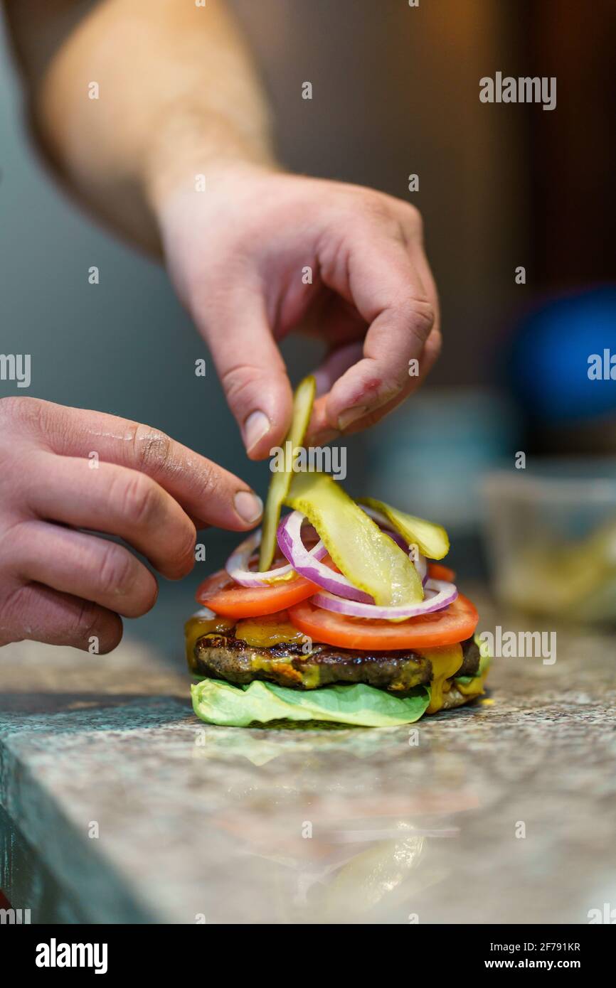 Fast food counter man hi-res stock photography and images - Alamy