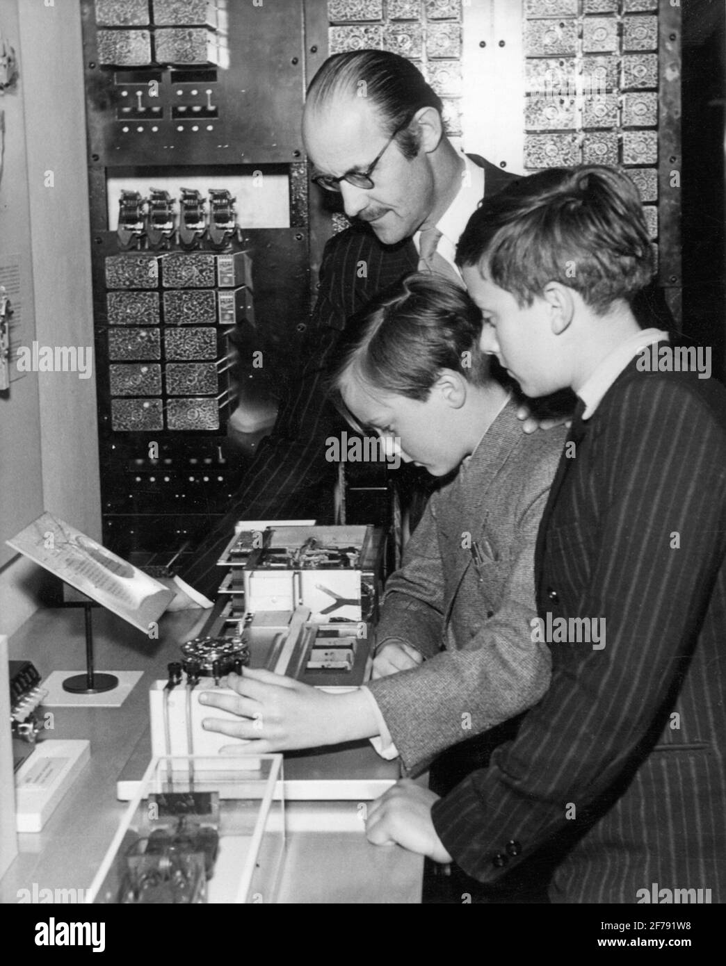 From the technical department hi-res stock photography and images - Alamy