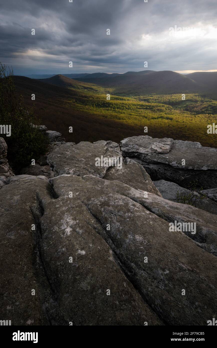 Dramatic landscape within valley hi-res stock photography and images ...