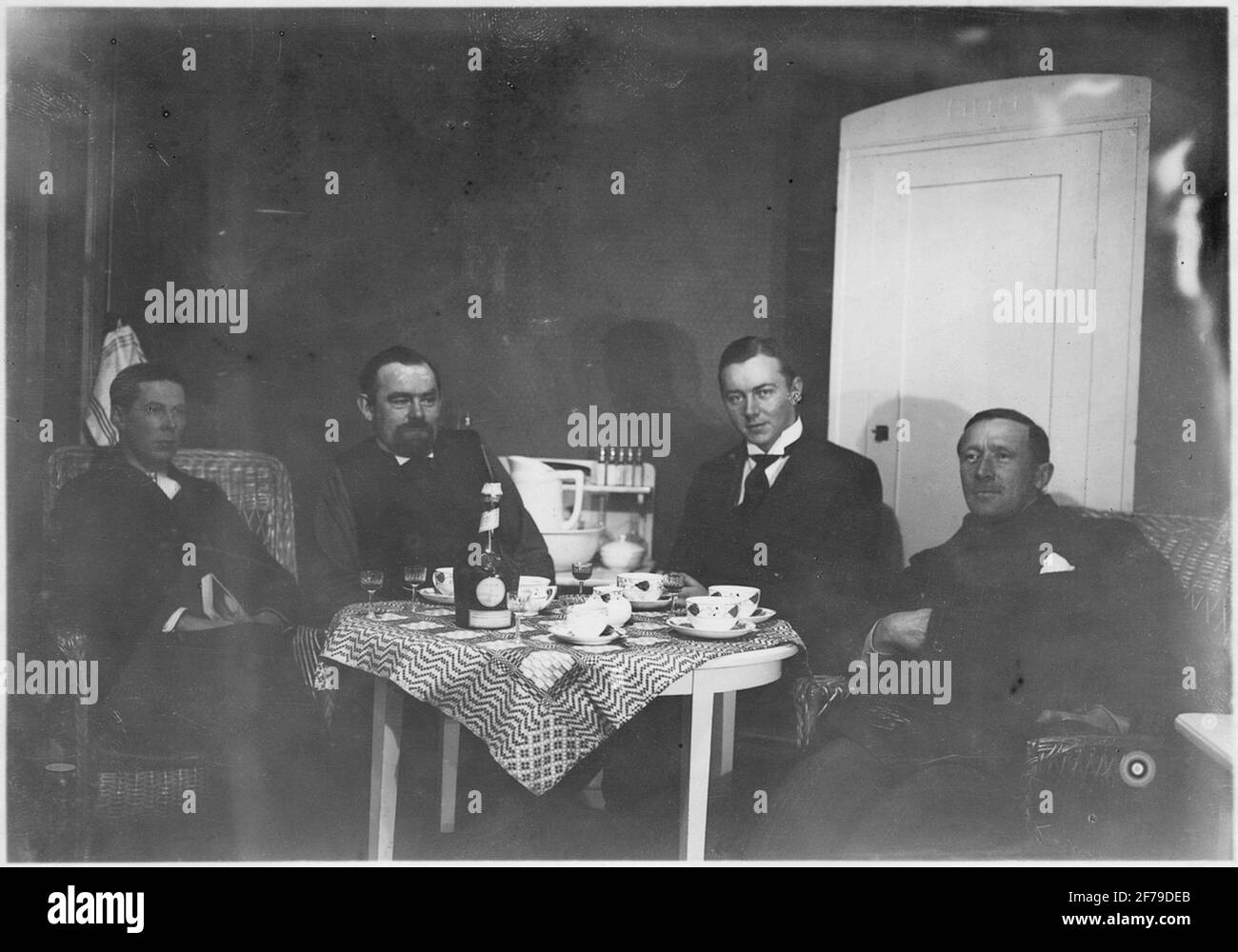 Culture officials Black and White Stock Photos & Images - Alamy