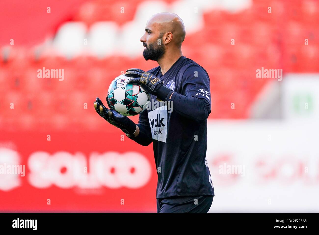 Sinan bolat standard hi-res stock photography and images - Alamy