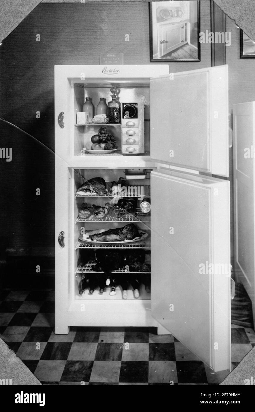 Storage refrigerators hi-res stock photography and images - Alamy