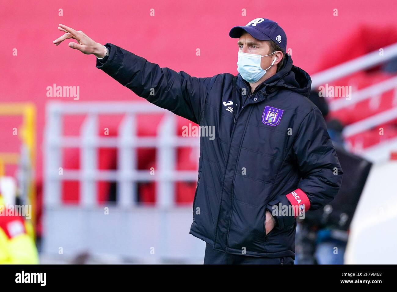 ANTWERPEN, BELGIUM - APRIL 5: assistant coach Jonas De Roeck of RSC ...
