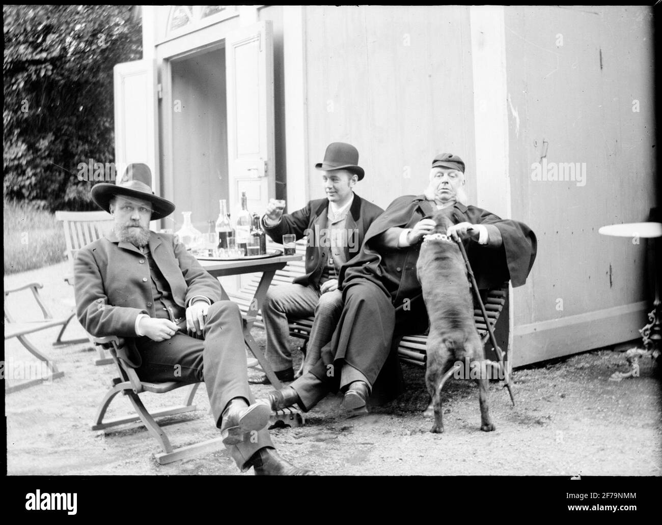 Cafes tables Black and White Stock Photos & Images - Alamy
