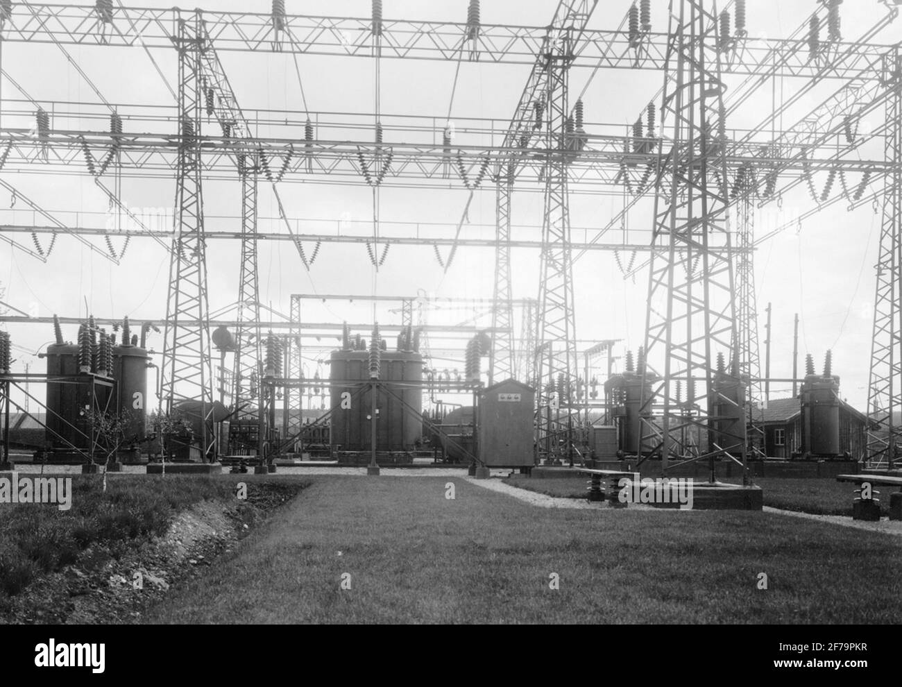 Substations Black and White Stock Photos & Images - Alamy