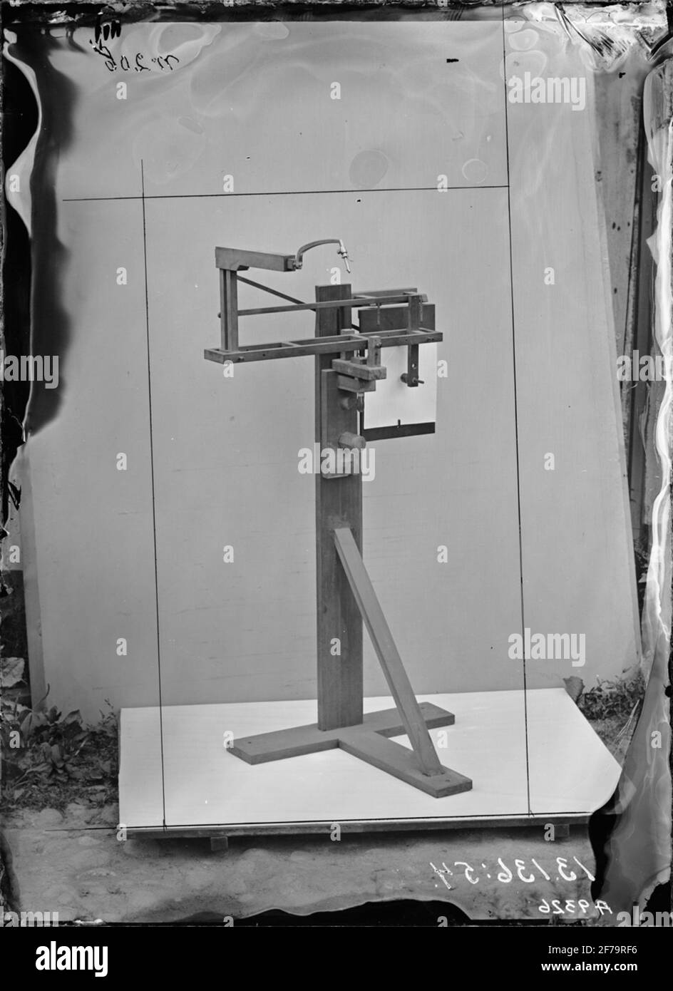 Frianological profiling machine. Inv. in 1843 Stock Photo - Alamy