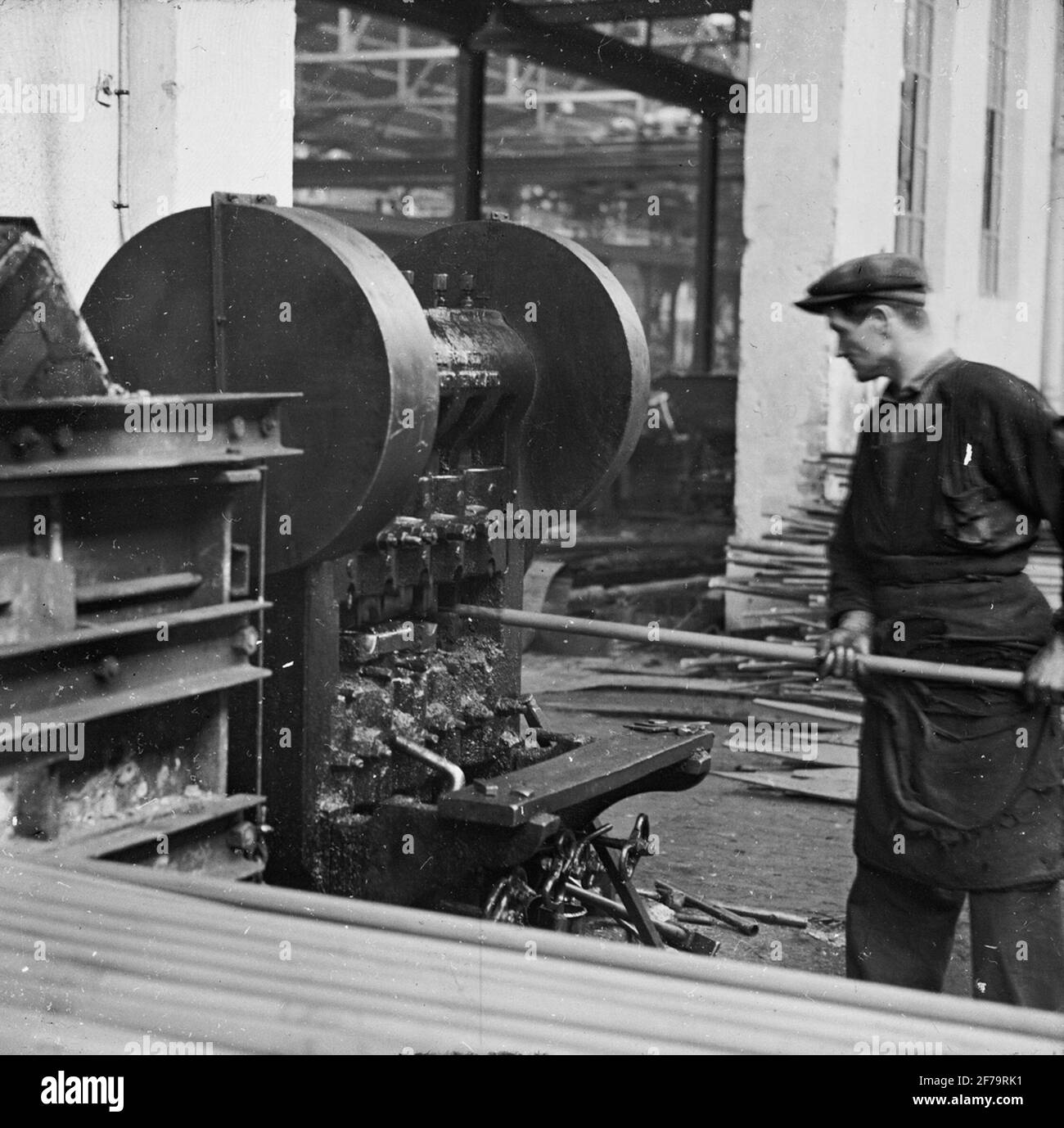 1920s man hi-res stock photography and images - Alamy