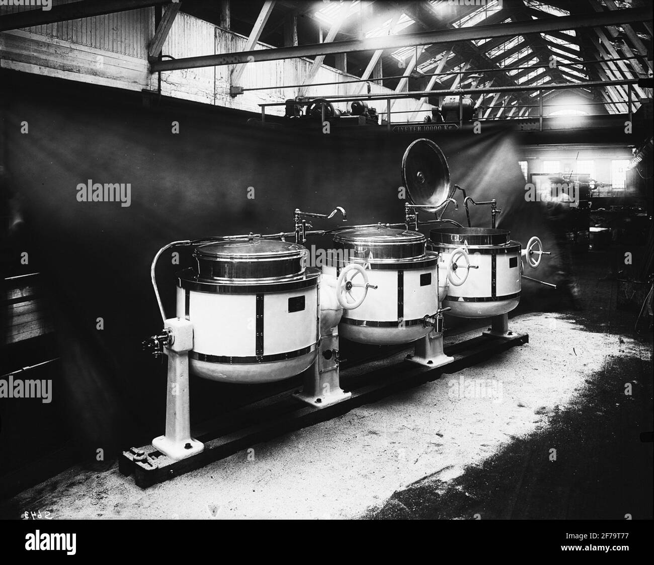 Steam powered boat engine hi-res stock photography and images - Alamy