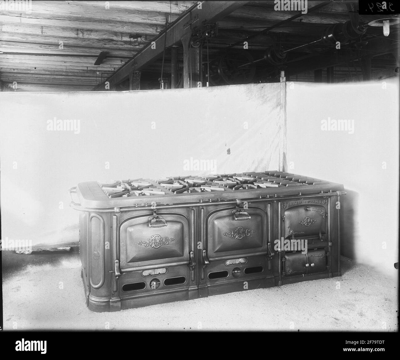 Restaurant evolution hi-res stock photography and images - Alamy