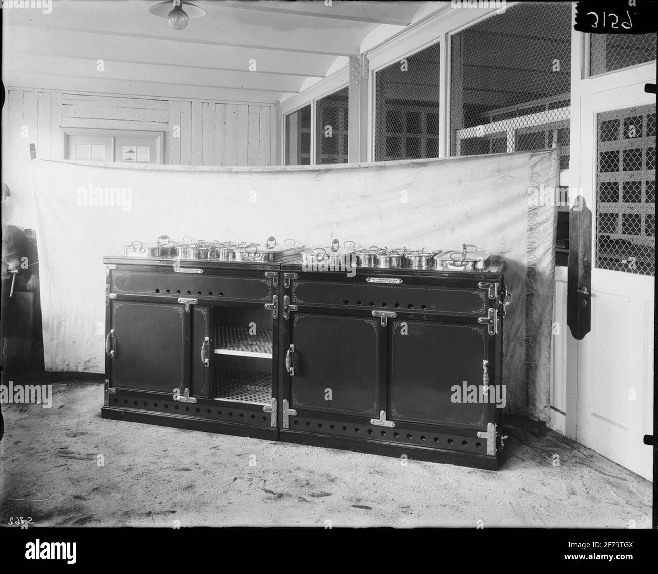 Hot table and heating cabinet for restaurant kitchen Stock Photo - Alamy