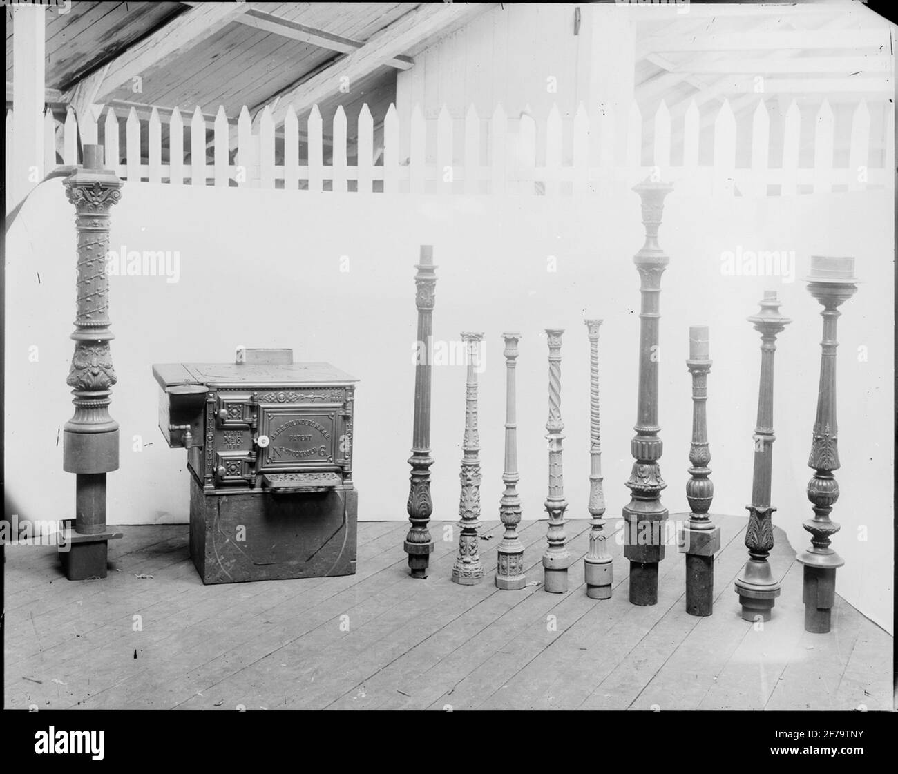 Wood burning in domestic Black and White Stock Photos & Images - Alamy