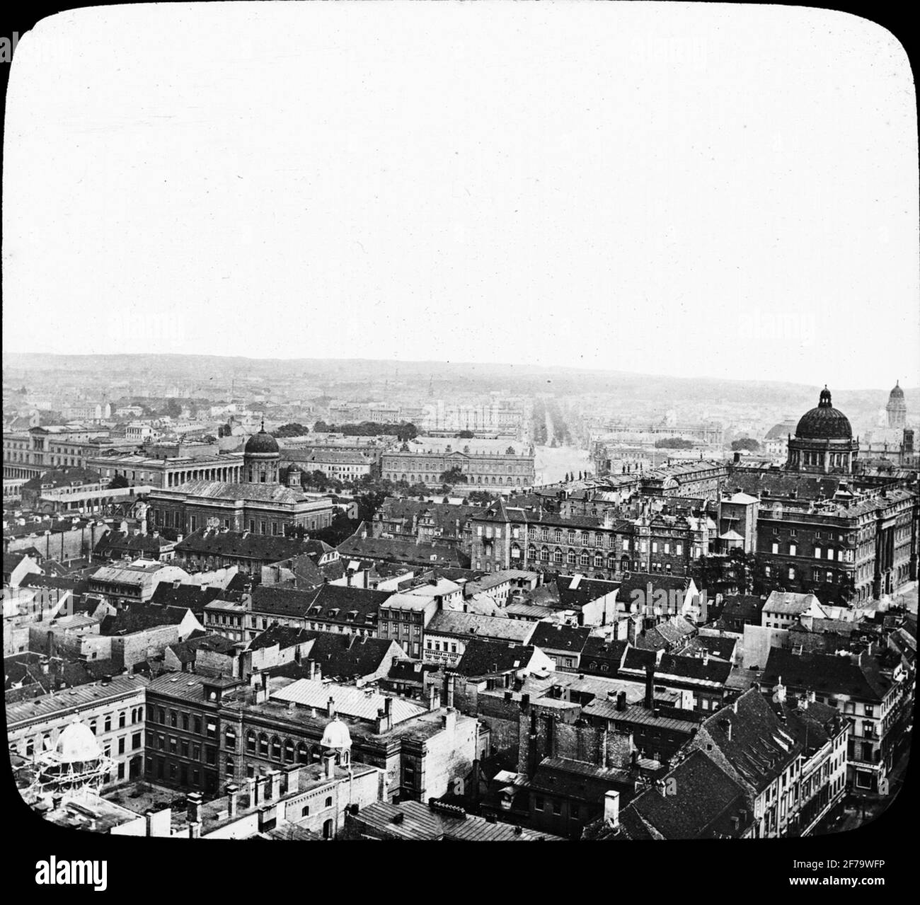 Berlin buildings street view Black and White Stock Photos & Images - Alamy