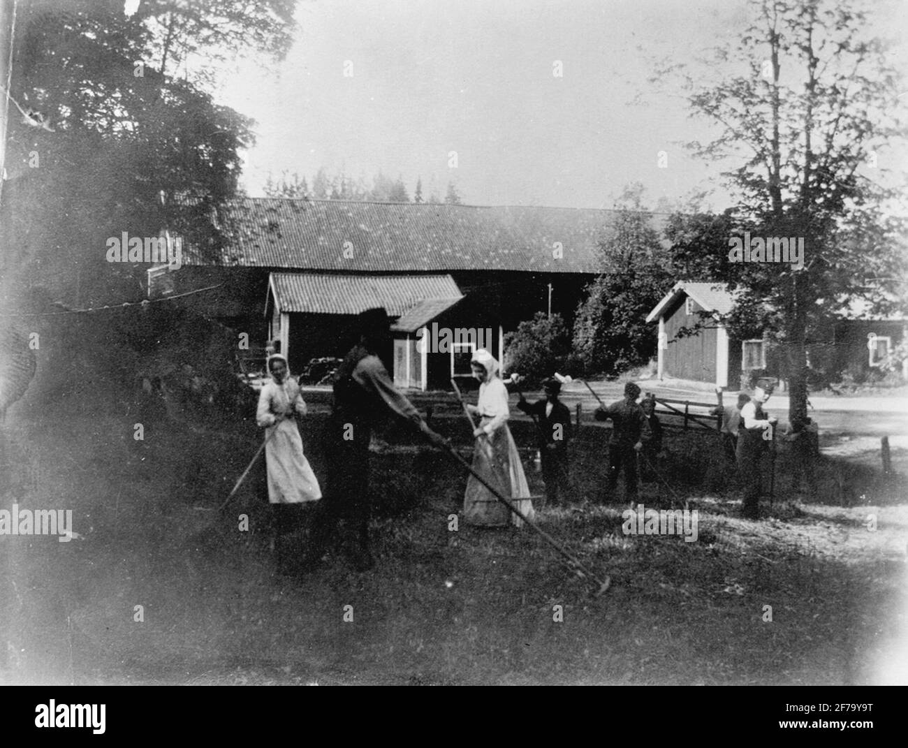 Hagge Iron Use.Kole Hall (Rivet 1910). The iron booth (riven 1924). The ...