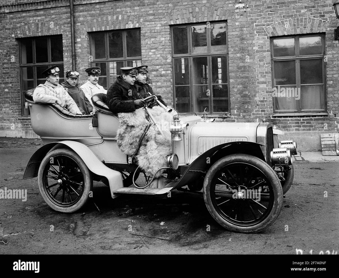 Automobilfabrik hi-res stock photography and images - Alamy