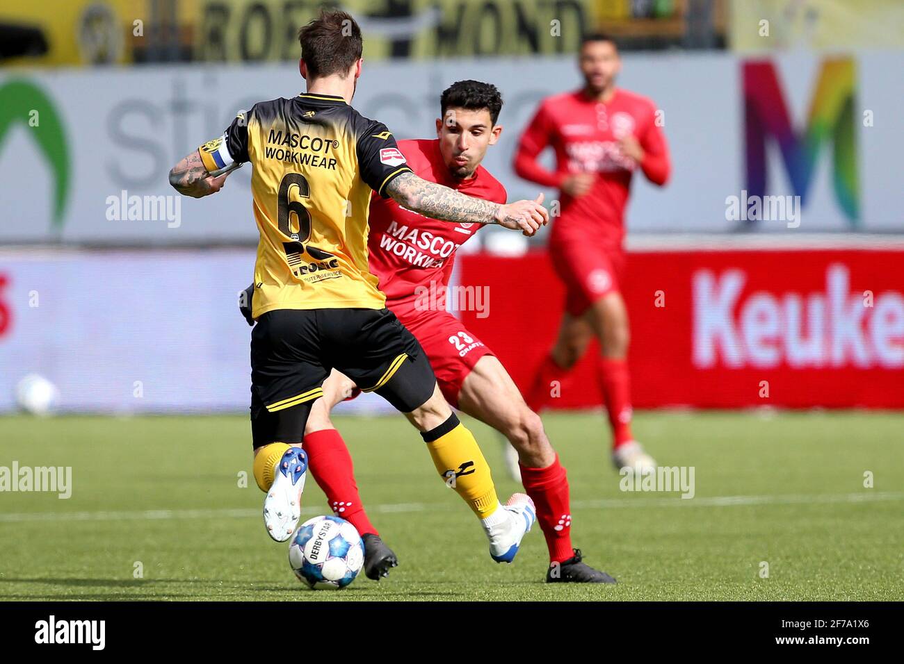 Robert faris hi-res stock photography and images - Alamy