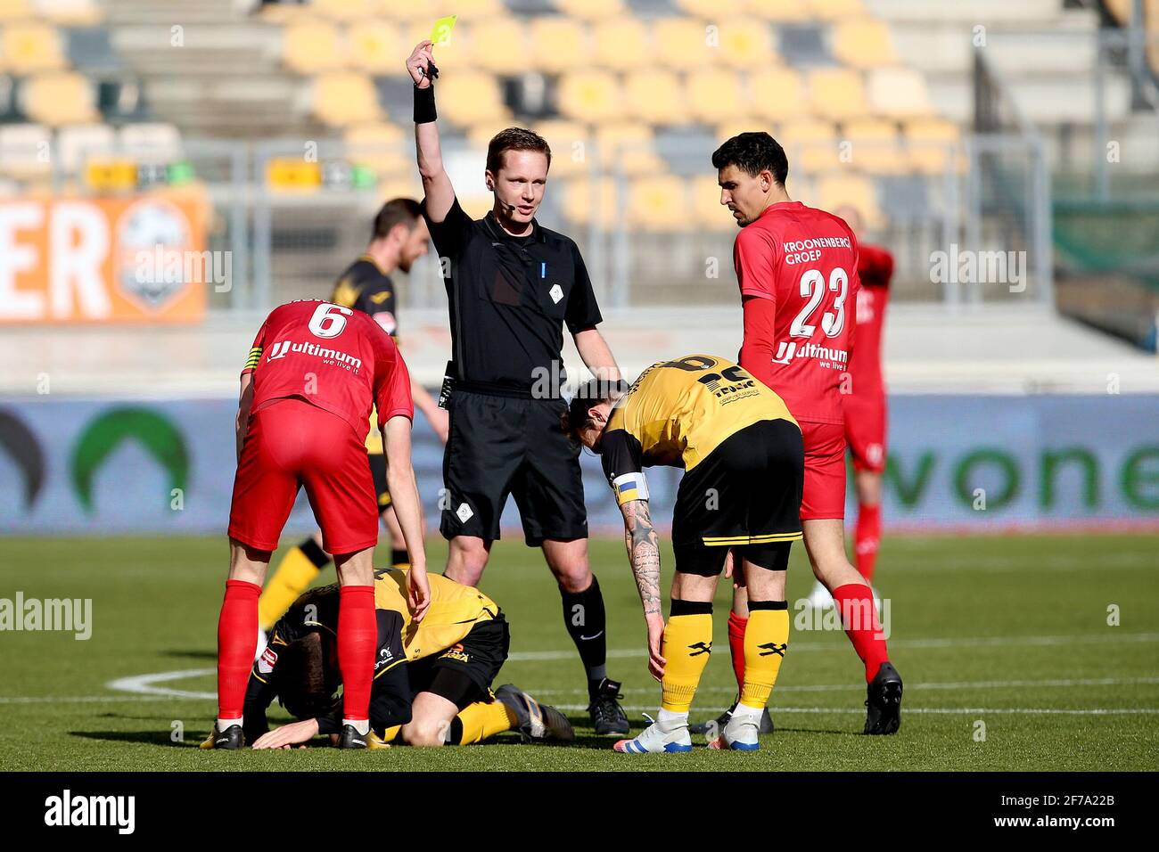 Robert faris hi-res stock photography and images - Alamy