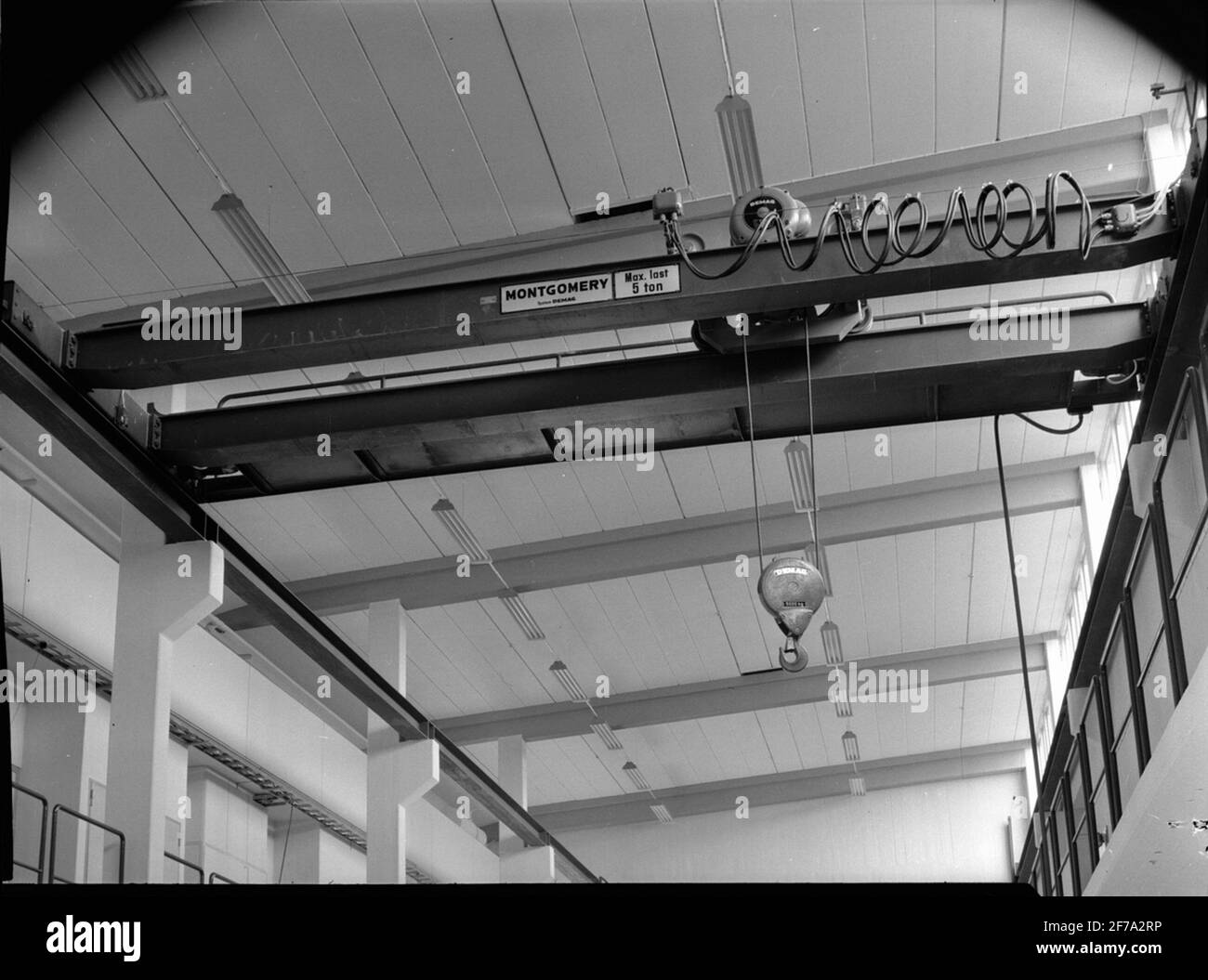 Crane demag hi-res stock photography and images - Alamy