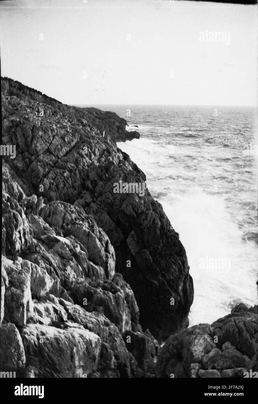 Pictures wall Black and White Stock Photos & Images - Alamy