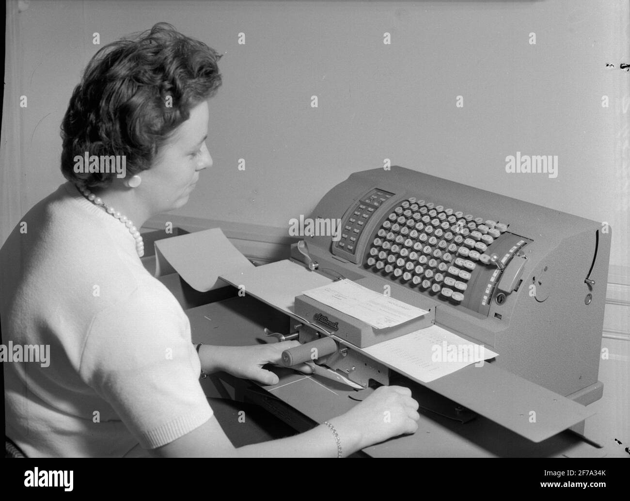 Devices and machines hi-res stock photography and images - Alamy