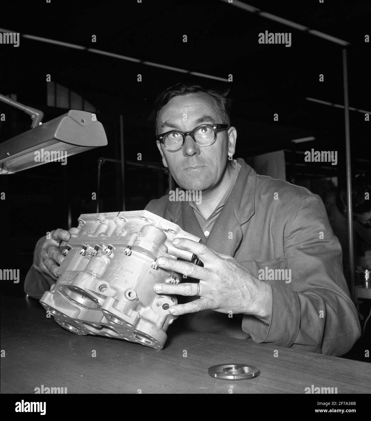 1950s historical factory work Black and White Stock Photos & Images - Alamy