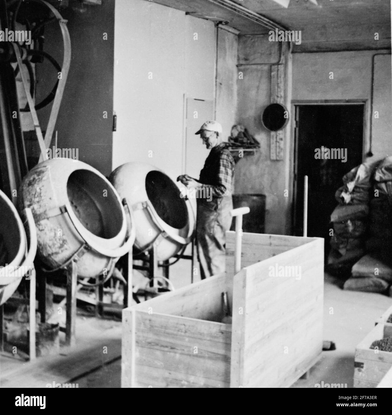 Interior from 1956 with Teodor Eriksson at the bullet machine and the ...