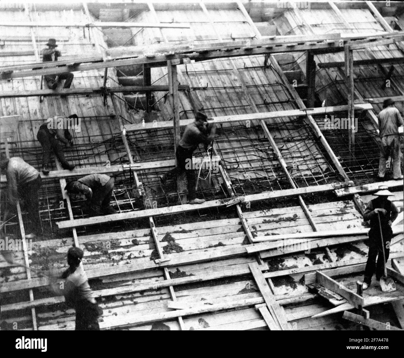 Building distribution Black and White Stock Photos & Images - Alamy