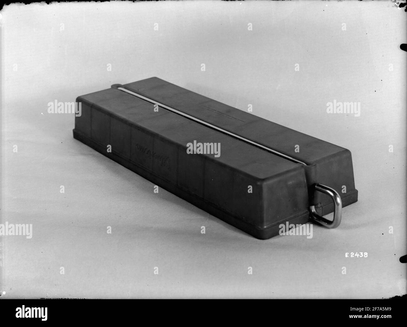 Complete bottom hi-res stock photography and images - Alamy