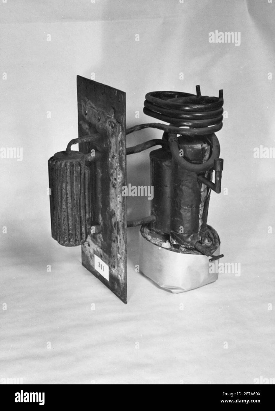 Electrolux.Gammal cooler 301 (experiment 1924). Woolstrand Stock Photo ...
