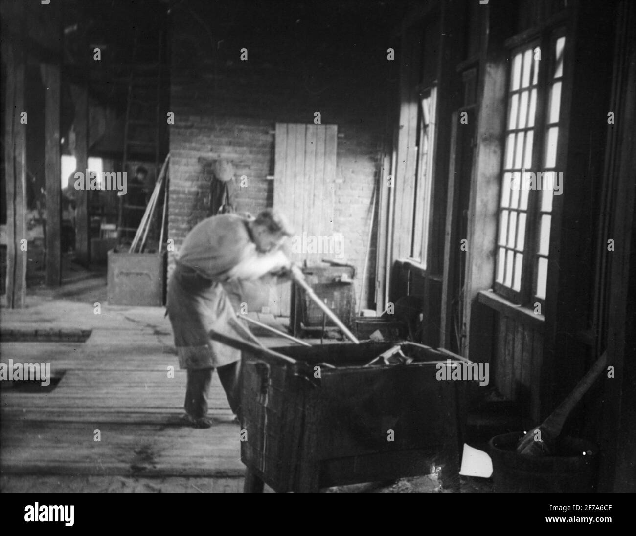 Image about the glass, its manufacture and history, with motifs of ...