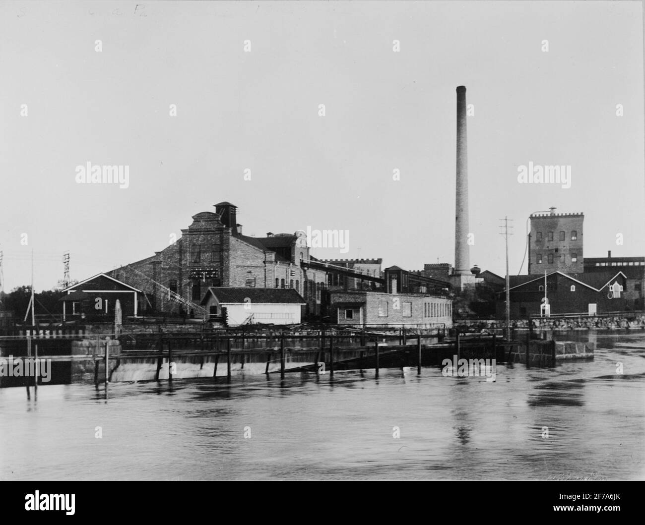 Plant paper mill Black and White Stock Photos & Images - Alamy