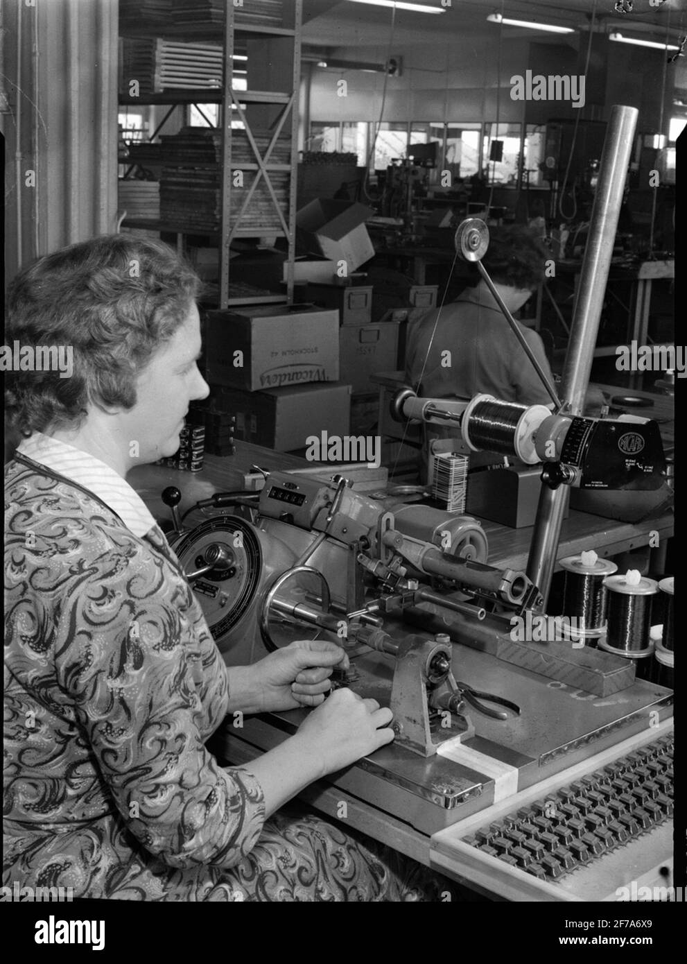 Womens work in industry Black and White Stock Photos & Images - Alamy